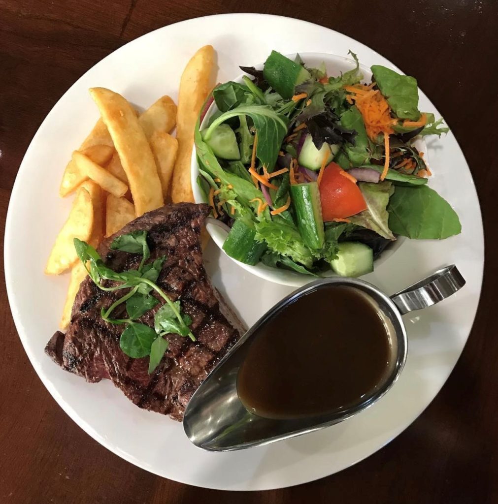 Monday - Friday Lunch Specials - Panania Diggers
